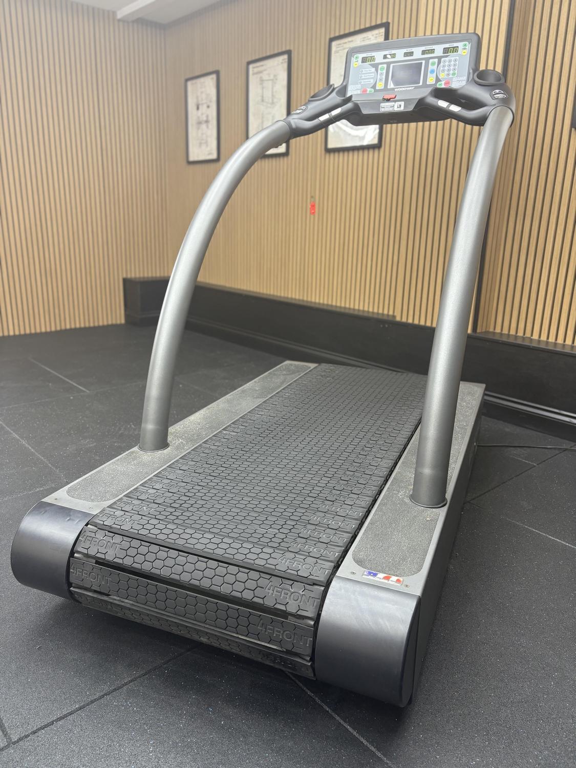 Woodway 4Front Treadmill - Personal Trainer Display - Uzed
