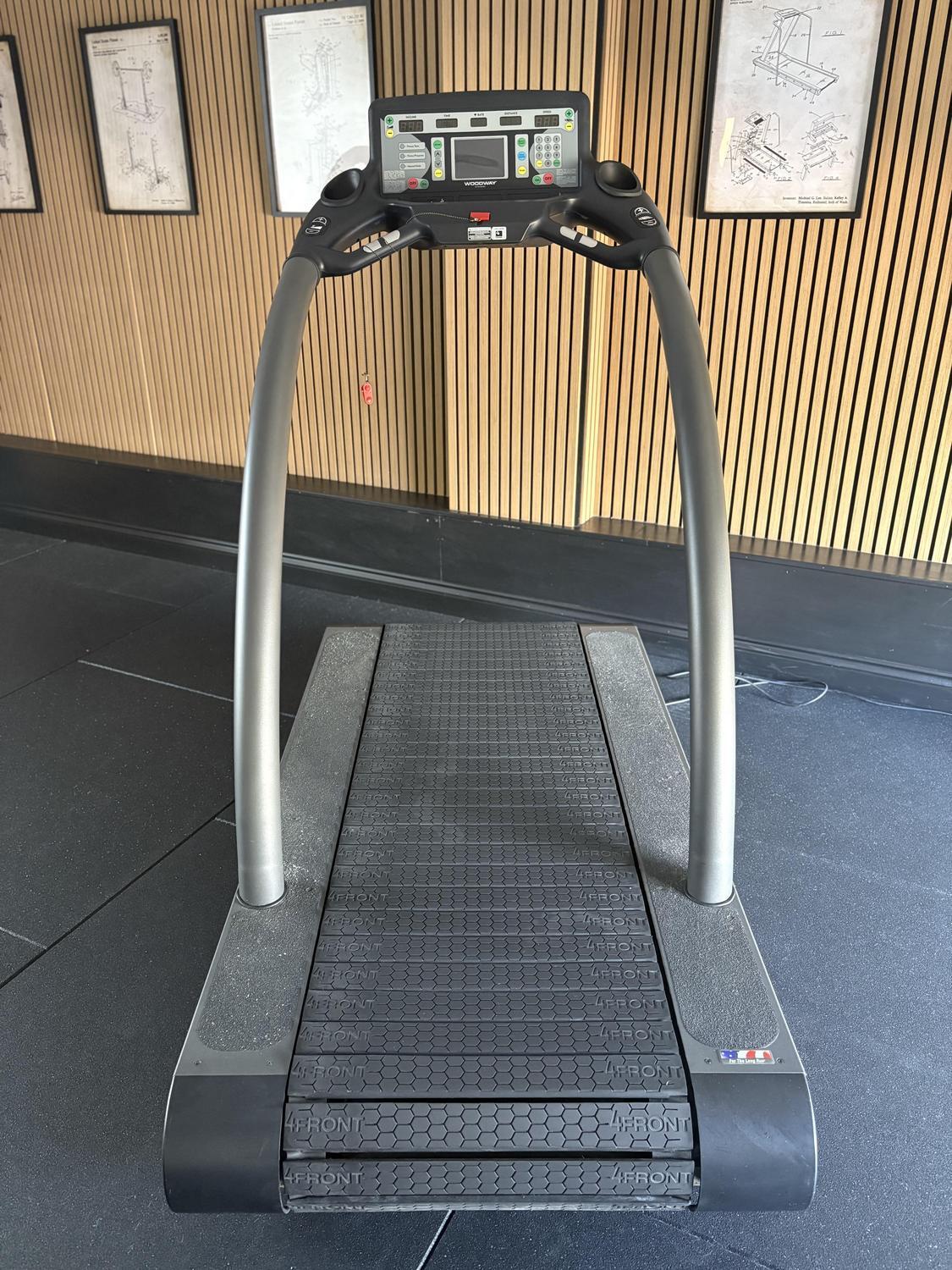 Woodway 4Front Treadmill - Personal Trainer Display - Uzed